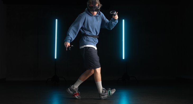 How to Use Full Body Tracking in VRChat: Setup, Hardware & Tips | VIVE Blog